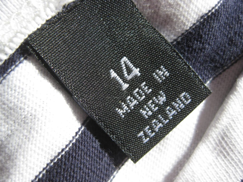 Black Woven Size Pips (MINZ)